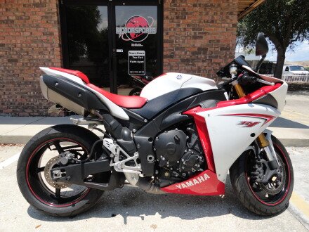 2009 Yamaha YZF-R1 Motorcycles for Sale - Motorcycles on Autotrader